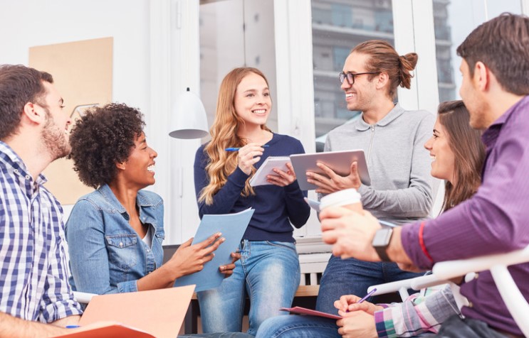 Unique Business Ideas for Students - Top 10 Ideas - Fernando Raymond